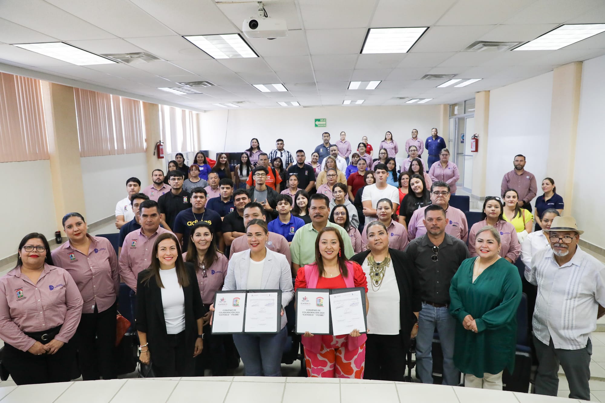Milena Quiroga celebra que ICATEBCS brinde mayores oportunidades de ...